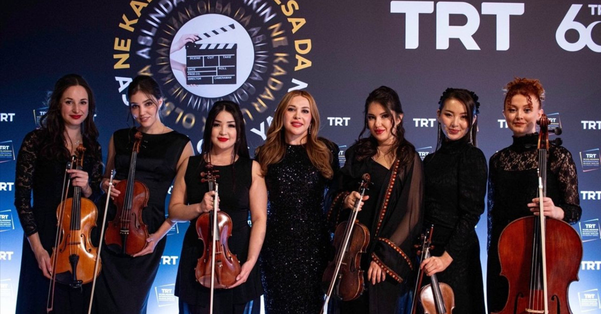 7 Güzel Grubu Ankara'da 'Zafer Destanı' Konseri Veriyor - Haber365