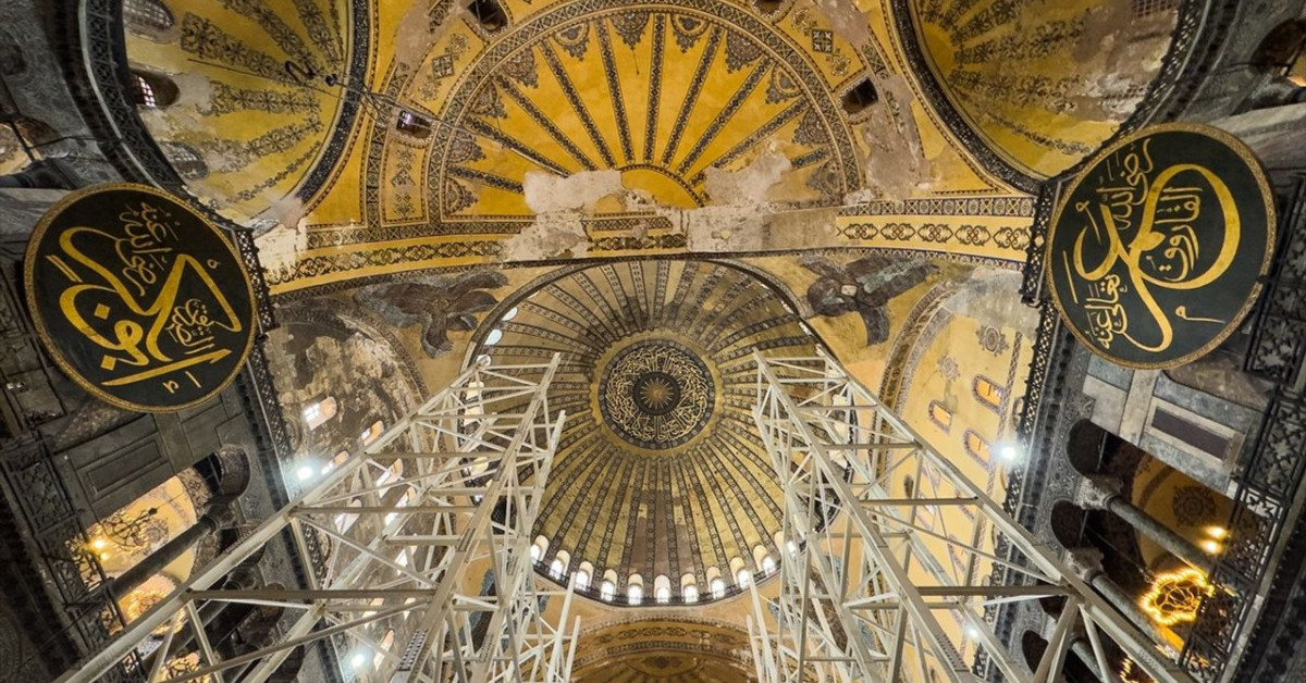 Ayasofya Restorasyon Çalışmaları: Prof. Dr. Ahmet Güleç'in Açıklamaları ...