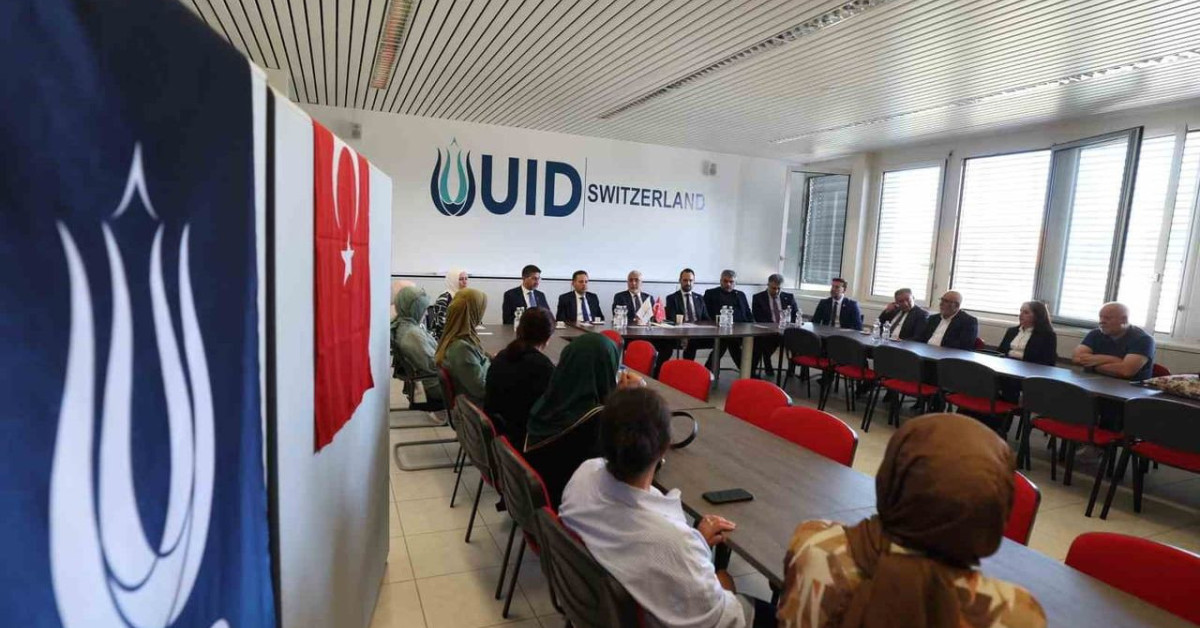 Bakan Işıkhan, İsviçre'de Türk STK Temsilcileri ile Bulundu - Haber365