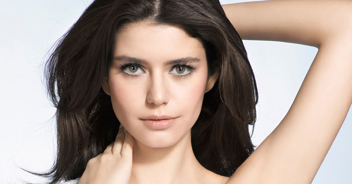 Beren Saat'in tatil pozları sosyal medyada olay oldu! Eşi Kenan Doğulu ...