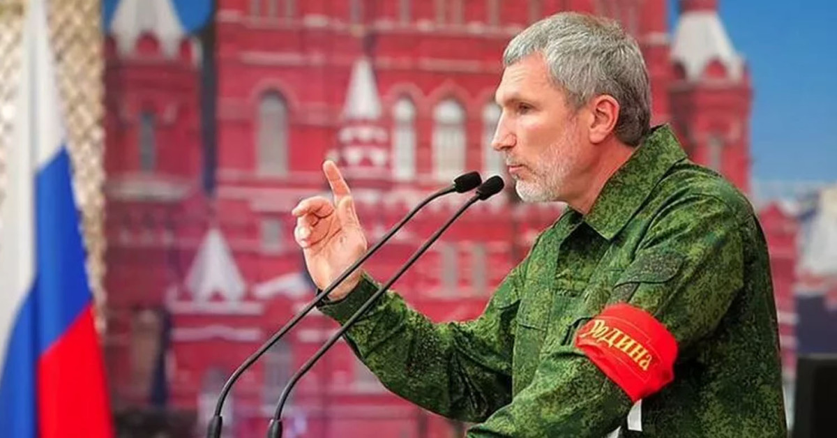 Canlı yayında resmen kan kustu! ''3 dakikada yerle bir eder, böcek gibi ...