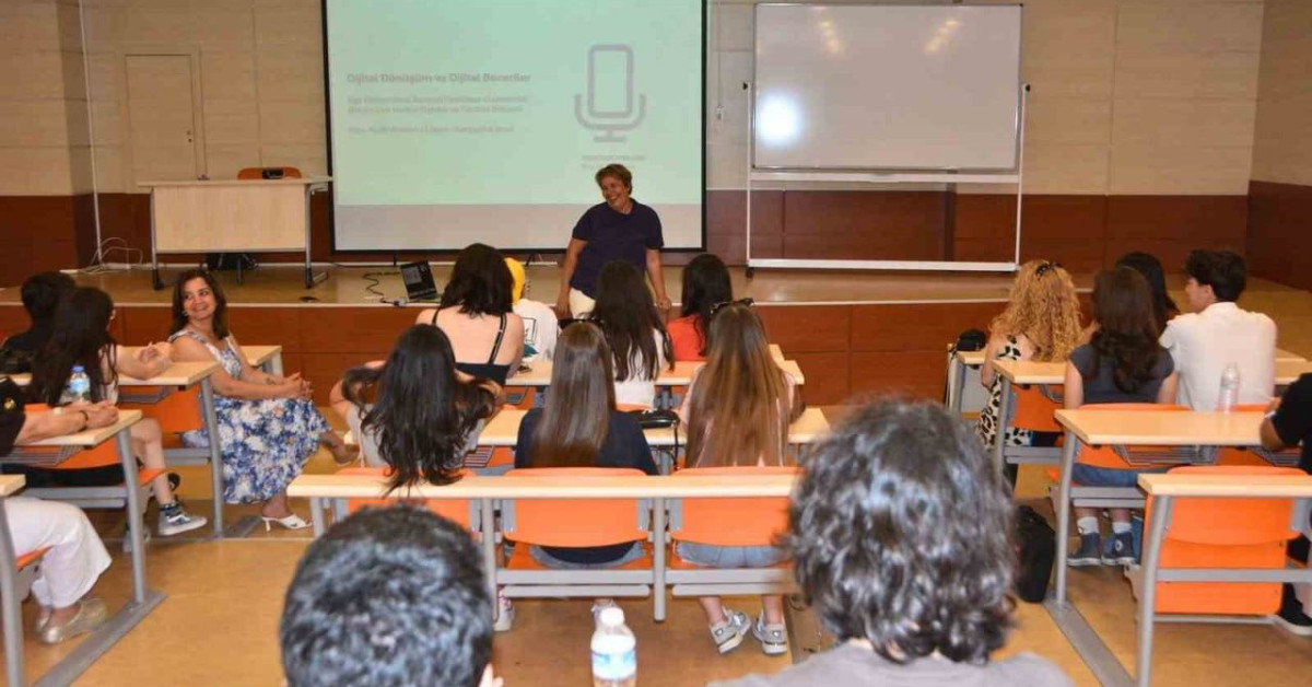 Ege Üniversitesi iletişim fakültesinden lise öğrencilerine yeni medya ...