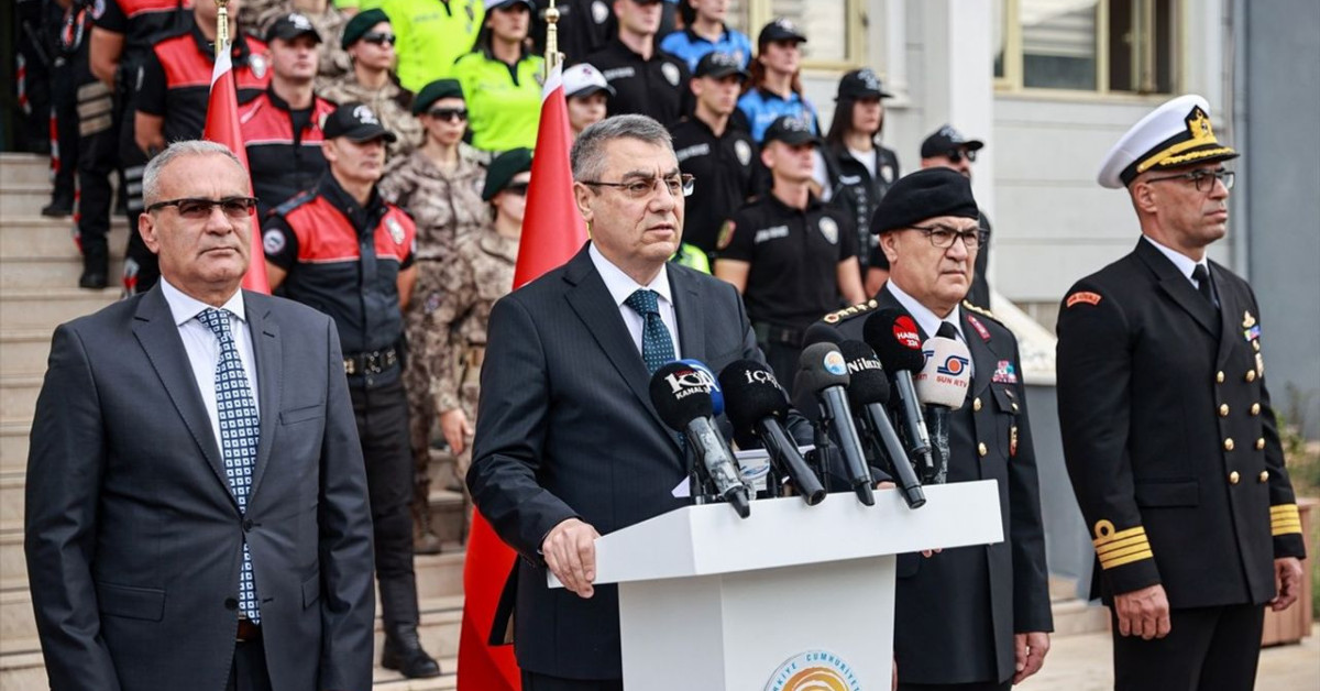 Mersin Valisi Atilla Toros, Uyuşturucuyla Mücadelede Kararlılığı ...