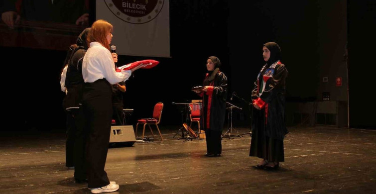 Bilecik'te imam hatip liseleri ortak mezuniyet programı düzenlendi ...