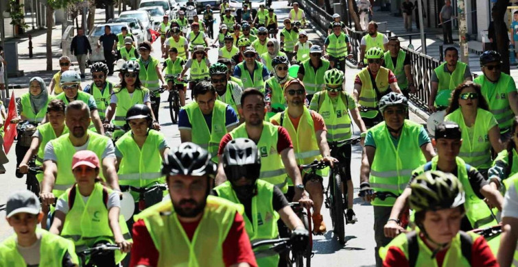 Manisa'da sağlıklı yaşam için bisiklet turu düzenlendi - Haber365