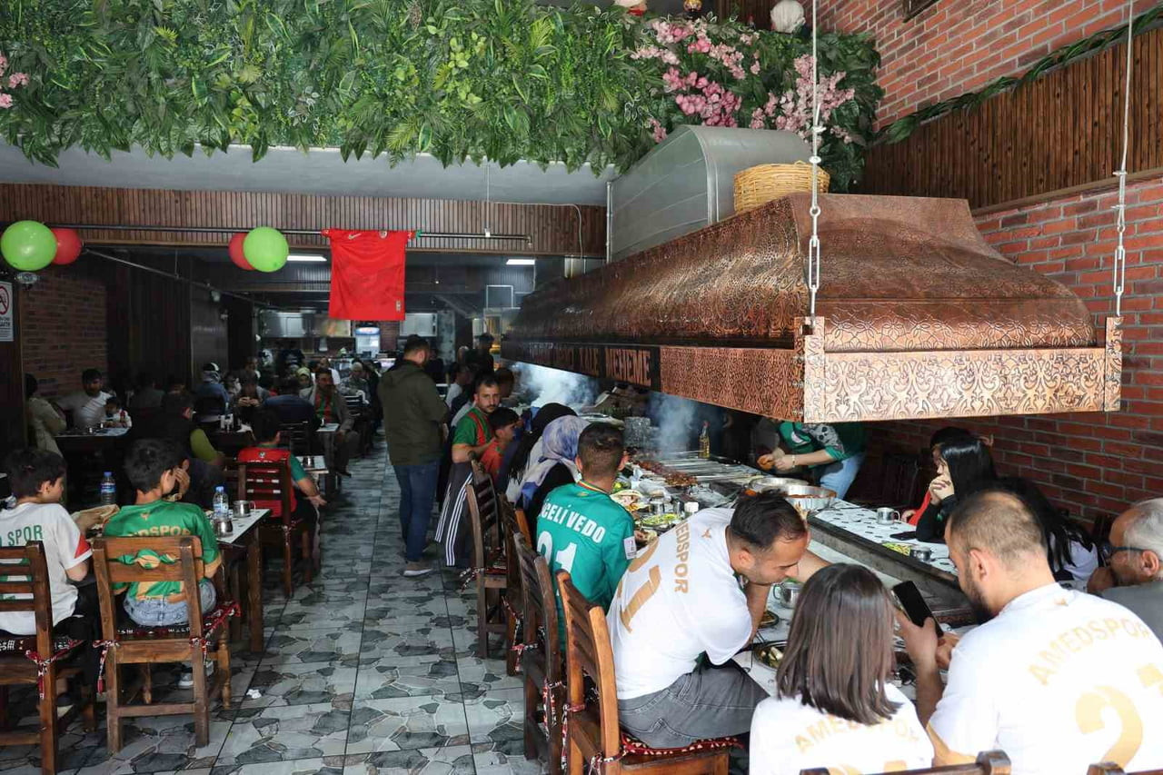Diyarbakır'da Taraftar Ciğer Coşkusunu Yaşadı - Haber365