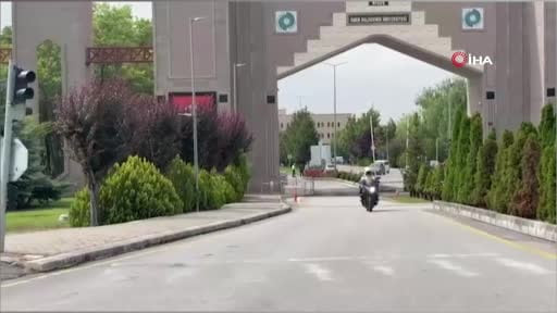 Niğde’de YKS’ye geç kalan öğrencileri polis yetiştirdi - Haber365